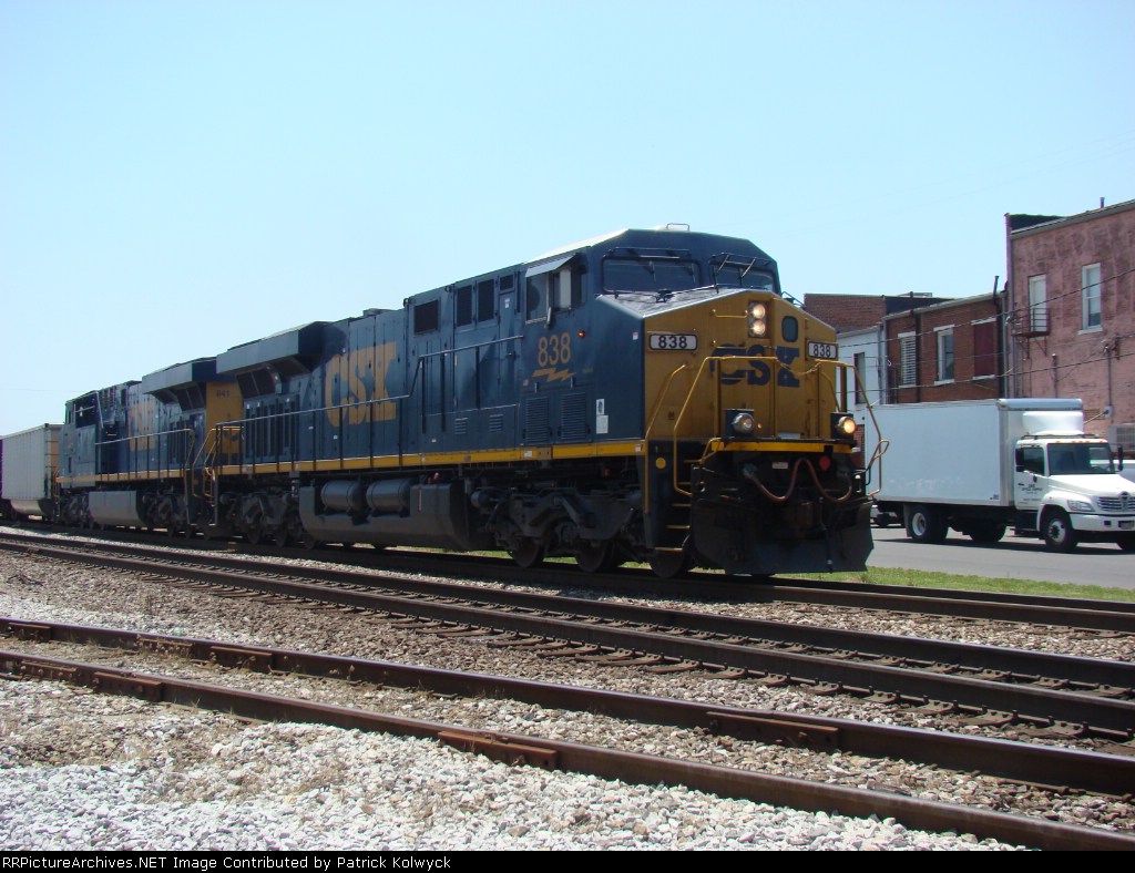 CSX 838